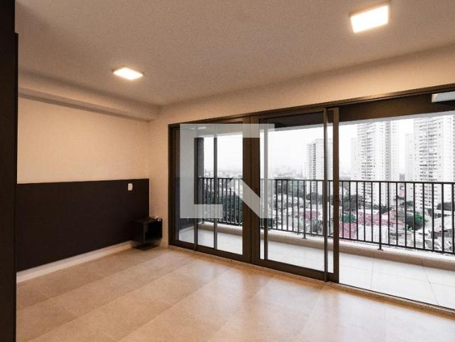 Kitnet, Vila Pompéia, 1 Quarto, 33 m2 São Paulo