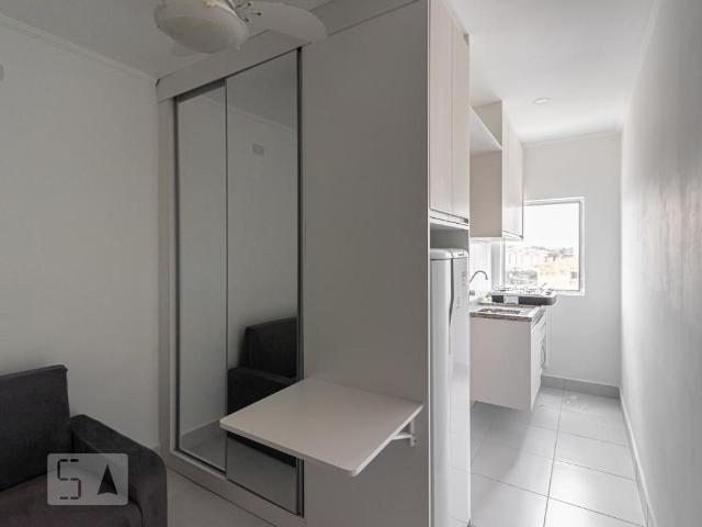 Kitnet, Vila Re, 1 Quarto, 30 m2 São Paulo