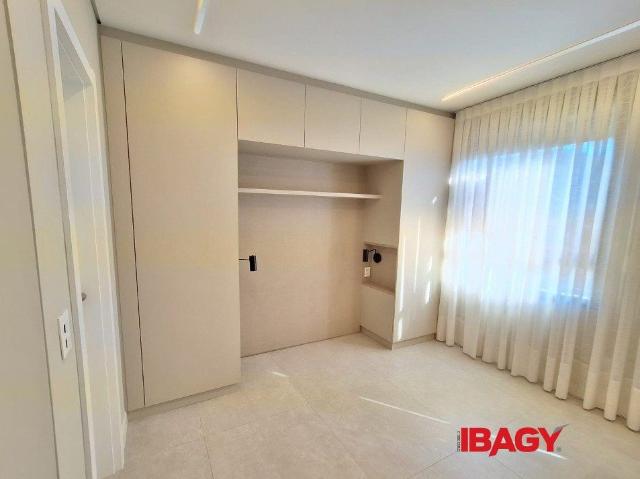 Kitnet/Loft/Studio 1 Quarto Carvoeira 36m²