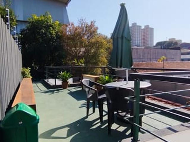 KITNETS C/ SOLARIUM E ACADEMIA