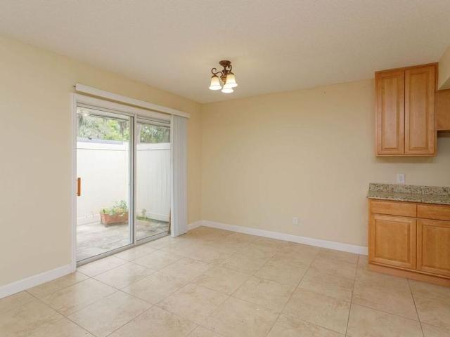 Kiwi Apartments 2 Bedroom Apartment for Rent at 829 E Wildmere Ave, Longwood, FL 32750