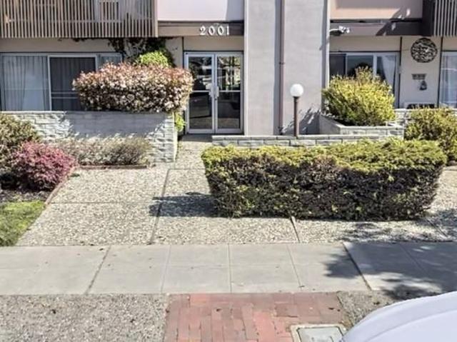 Kona Kai 2 Bedroom Apartment for Rent at 2001 Shore Line Drive #312, Alameda, CA 94501