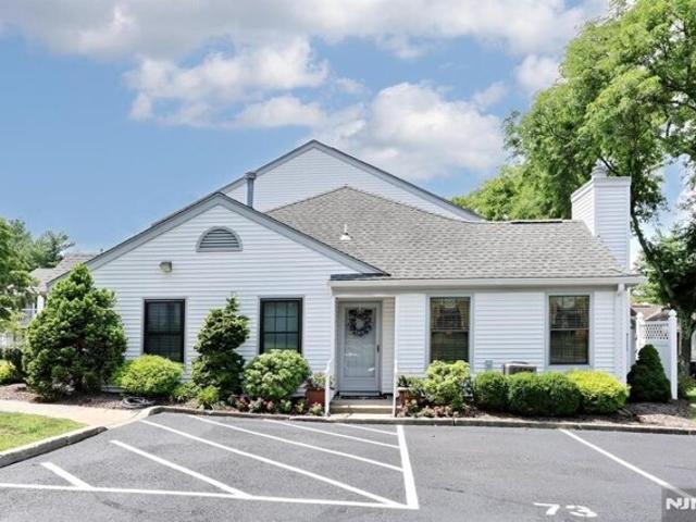 Konight Ct, Mahwah, Home For Sale