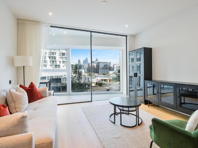 Koa House, Battersea Power Station. 1 bed flat to rent £4,000 pcm £923 pw