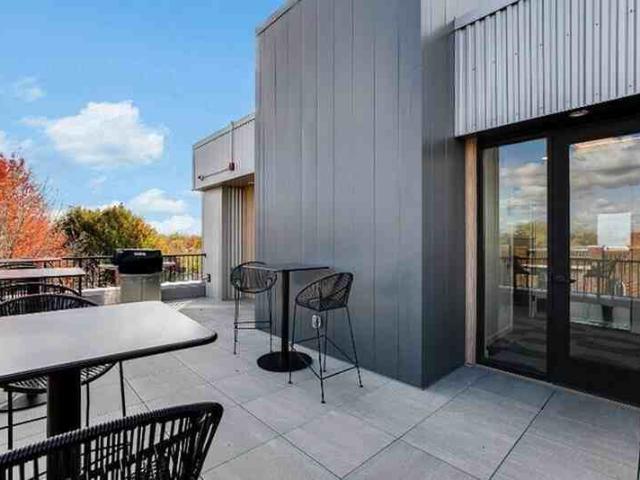 Kolo Apartments 1 Bedroom Apartment for Rent at 3616 Bryant Ave S, Minneapolis, MN 55409 East Harriet