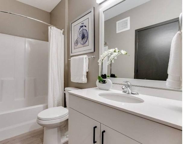 Kolo Apartments 1 Bedroom Apartment for Rent at 3616 Bryant Ave S, Minneapolis, MN 55409 East Harriet
