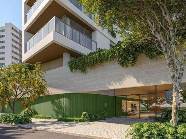 Korá Apto 3 quartos, 3 suites, varanda, 3 vagas na garagem no Portão AGL 1702