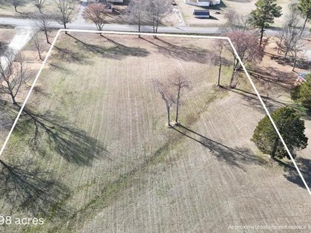 Kordsmeier Ln, Morrilton, AR 72110