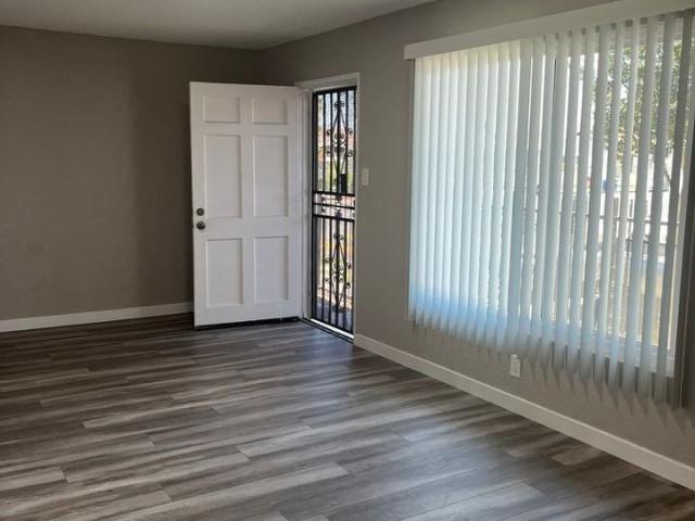 KOSOO 05 1 Bedroom Apartment for Rent at 1132 1132 1134 1/2 E. 81st Street, Florence Graham, CA 90001 Florence Graham