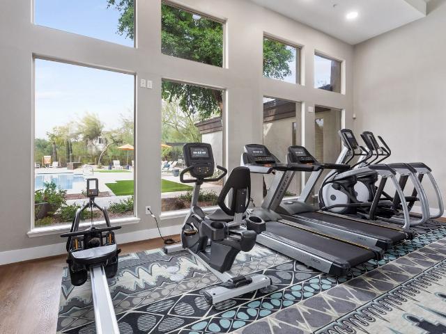 Kota North Scottsdale 2 Bedroom Apartment for Rent at 16356 N Thompson Peak Pkwy, Scottsdale, AZ 85260