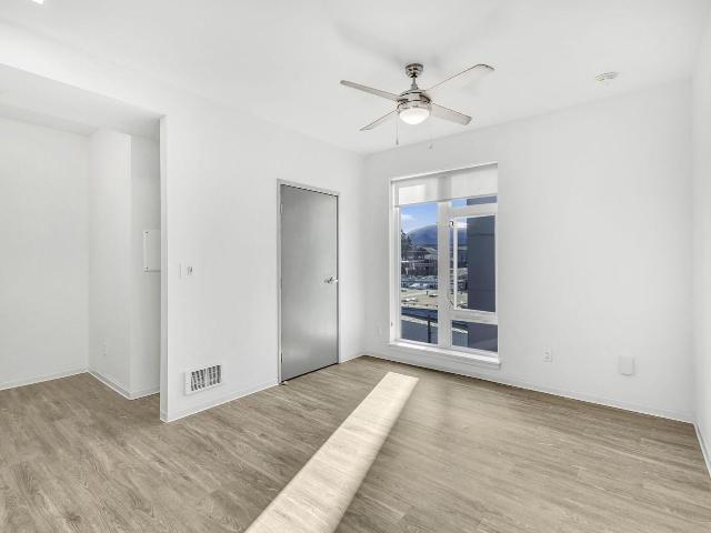 Koz at the Dome 1 Bedroom Apartment for Rent at 304 Puyallup Ave, Tacoma, WA 98421 New Tacoma