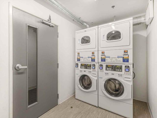 Koz on Market Studio Apartment for Rent at 1554 Market St, Tacoma, WA 98402 New Tacoma