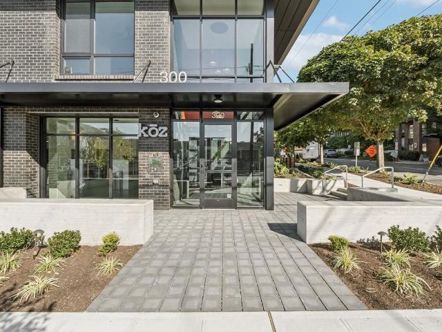 Koz Uptown Studio Apartment for Rent at 300 W Republican St, Seattle, WA 98119 Lower Queen Anne
