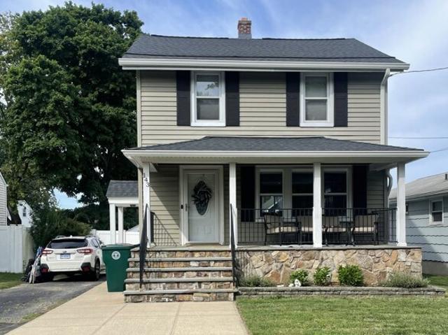 Klondike St, Stratford, Home For Sale