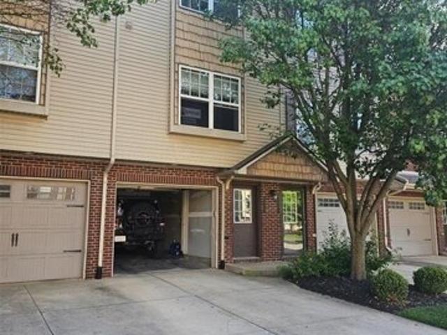 Knotty Pine Trl, Howell, Condo For Sale