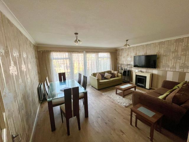 Knowland Grove, Norwich NR5, 3 bed end terrace house to rent, £1,300 pcm | PrimeLocation