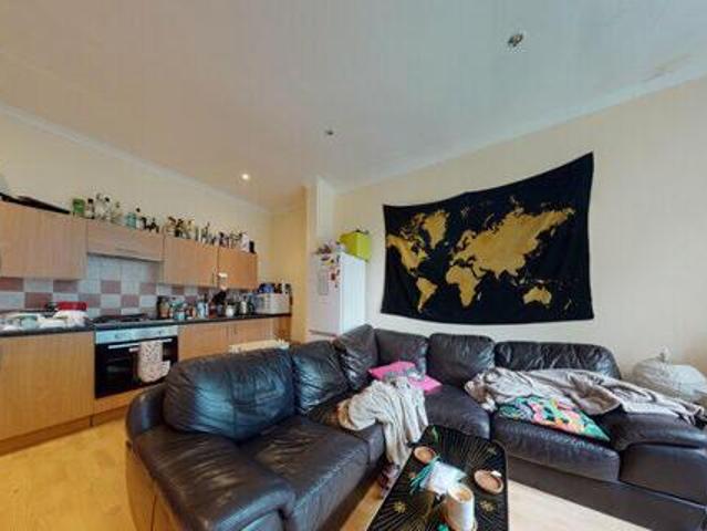 Knowle Terrace, Burley, 3 Bedroom Terraced