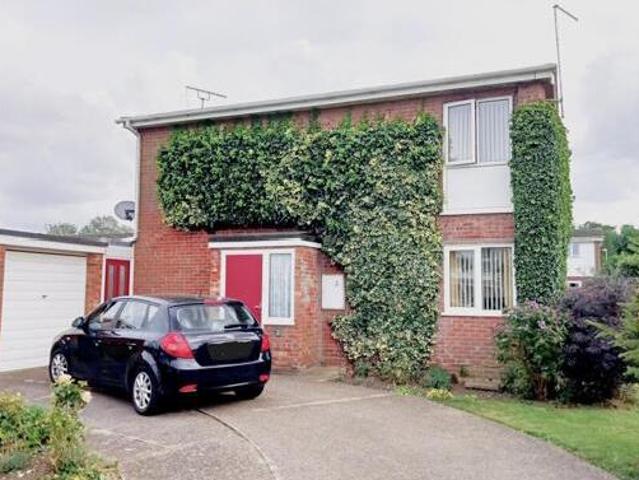 Knowles Avenue, Warboys, 3 Bedroom Detached