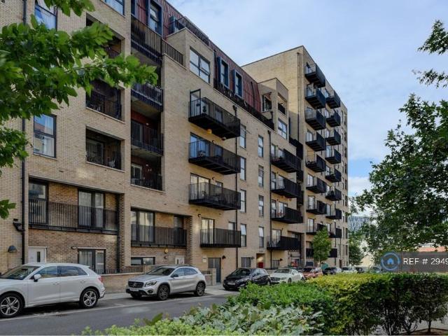 Knowles Court, London, SE18 1 bed flat to rent £1,800 pcm £415 pw