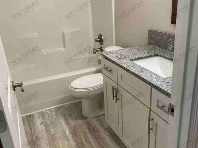 Knox Manor 2 Bedroom Apartment for Rent at 550 Winfield Dr, Bowling Green, KY 42103