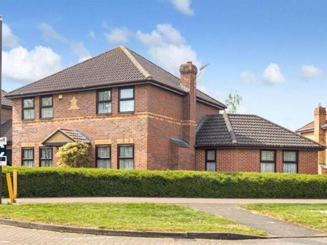 Knox Bridge, Kents Hill, 4 Bedroom Detached