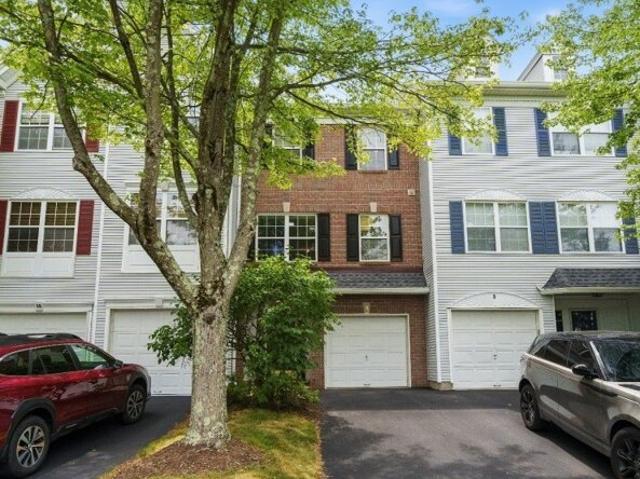 Knox Ct, Bernards Twp, Condo For Sale