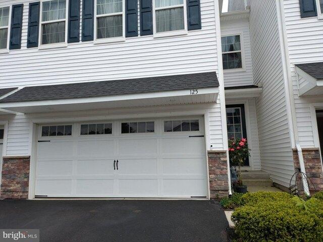 Knock Hill Dr, Royersford, Home For Sale