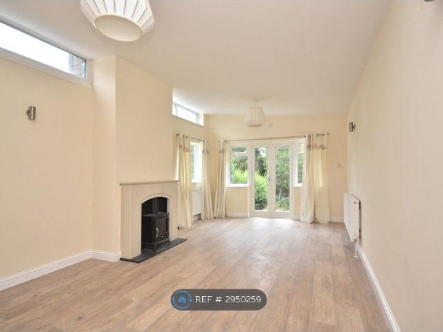 Knole Lane, Bristol BS10, 4 bed bungalow to rent, £2,300 pcm | PrimeLocation