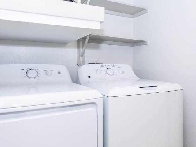 Knoll Street Crossing 1 Bedroom Apartment for Rent at 1938 Knoll St, Houston, TX 77080 Spring Branch Central