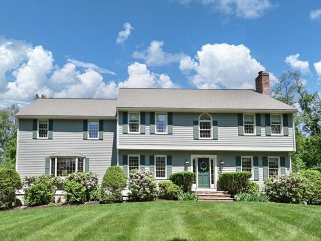 Knollcrest Dr, Andover, Home For Sale