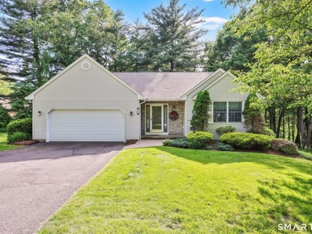 Knollwood Cir, Enfield, Home For Sale