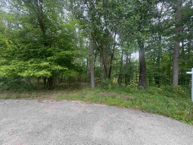 Knollwood Ct, Unit 75, Shawano, WI 54166 | MLS #50314 | Compass