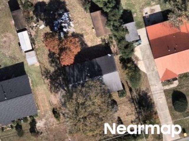 Knollwood Dr