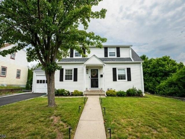 Knollwood Ter, Clifton, Home For Sale
