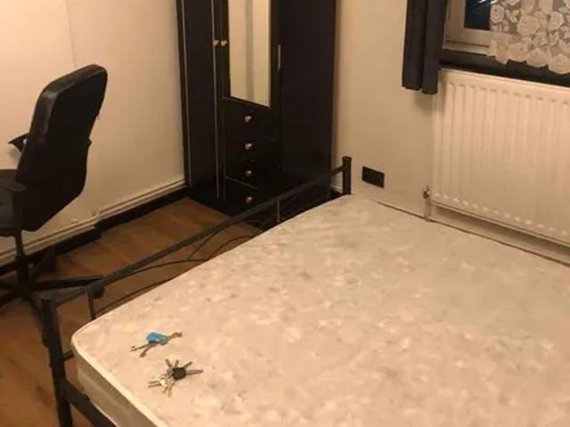 Knatchbull Road, Winchelsea Road, London, NW10 8LB, United Kingdom | Room for rent #167551062 | Rentberry