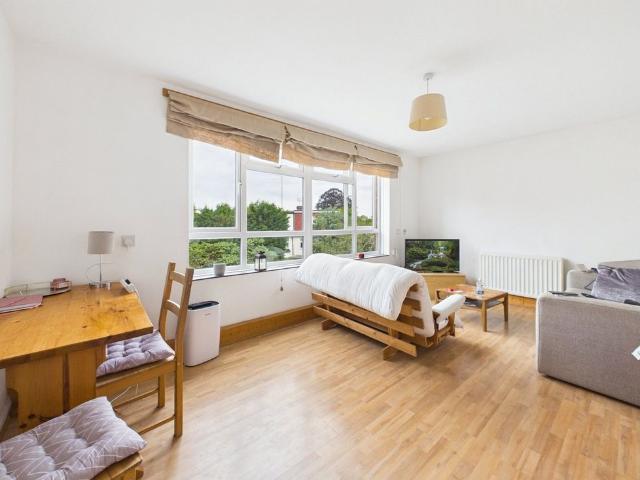 Knaggs House, Sutherland Grove, Teddington, TW11
