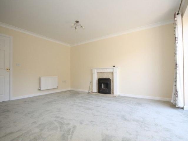 Knaphill, Woking