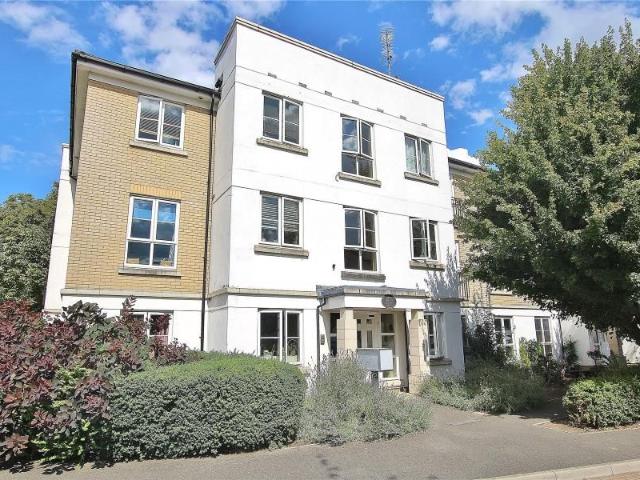 Knaphill, Woking, Surrey GU21, 1 bed flat to rent, £1,300 pcm | PrimeLocation