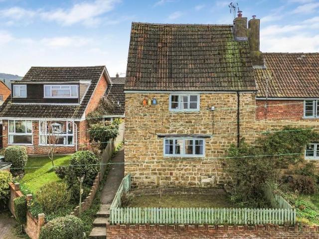 Knapp Lane, Cam, Dursley GL11, 4 bed cottage to rent, £1,800 pcm | PrimeLocation
