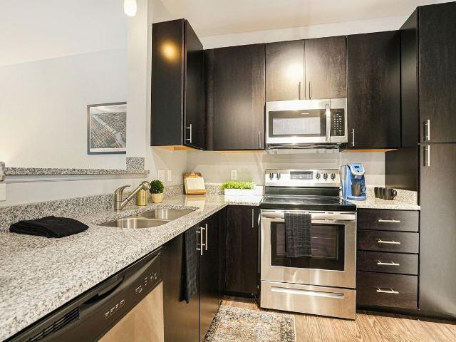 Knapp's Corner Flats 2 Bedroom Apartment for Rent at 3000 Knapp St Ne, Grand Rapids, MI 49525 Northeast Grand Rapids