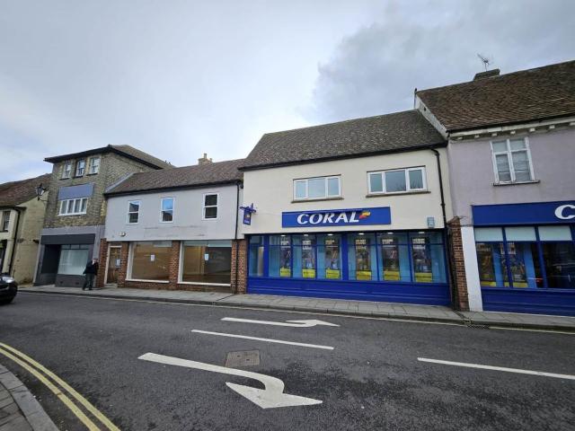 Kneesworth Street, Royston, Hertfordshire SG8, 1 bed flat to rent, £1,100 pcm | PrimeLocation