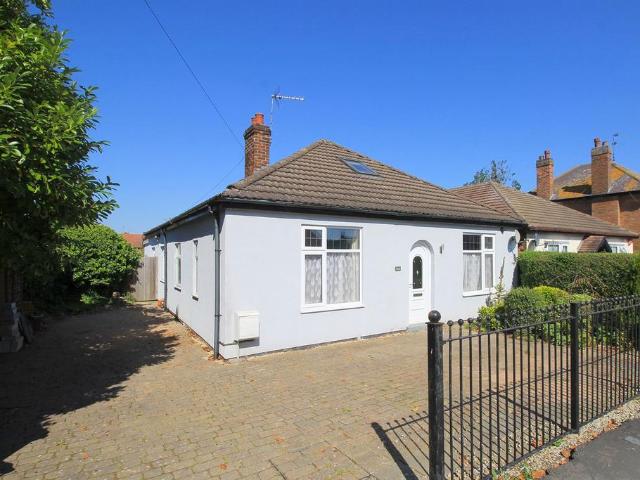 Knightthorpe Road 8, Loughborough. 8 bed house share to rent £5,026 pcm £1,160 pw