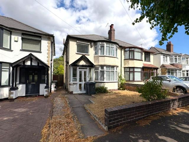 Knightwick Crescent, Birmingham, West Midlands B23, 3 bed semi detached house to rent, £1,300 pcm | PrimeLocation
