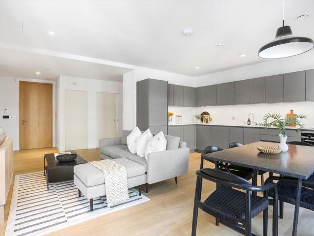 Knight Frank are delighted to offer, as sole agent, eight brand new high quality apartments in The Fitzrovia, Morwell Street, just off Tottenham Court Road