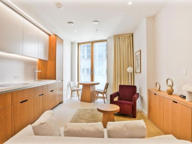 Knight Frank are delighted to present Shard Place a selection of studios,1,2 & 3 bed apartments. Available August!