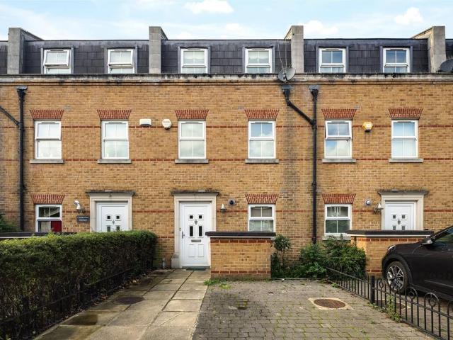 Knighton Terrace, 4 Sylvan Road. 3 bed terraced house to rent £3,000 pcm £692 pw