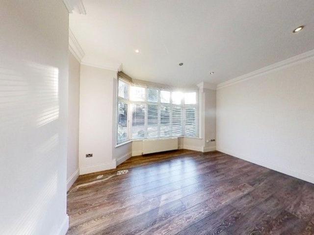 Knighton Drive, Leicester