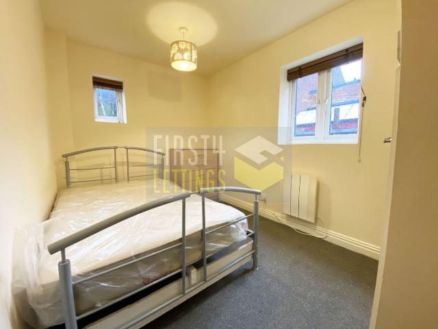 Knighton Fields Road East, Knighton Fields LE2, 1 bed flat to rent, £750 pcm | PrimeLocation