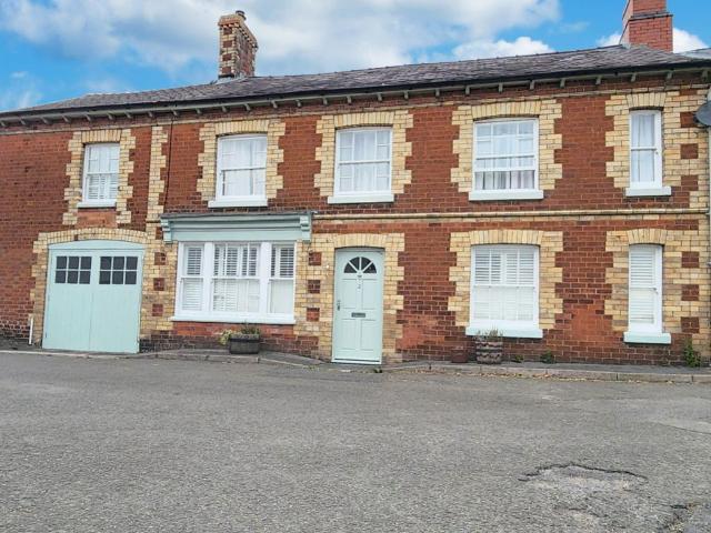 Knighton, Powys LD7, 4 bed semi detached house to rent, £1,400 pcm | PrimeLocation