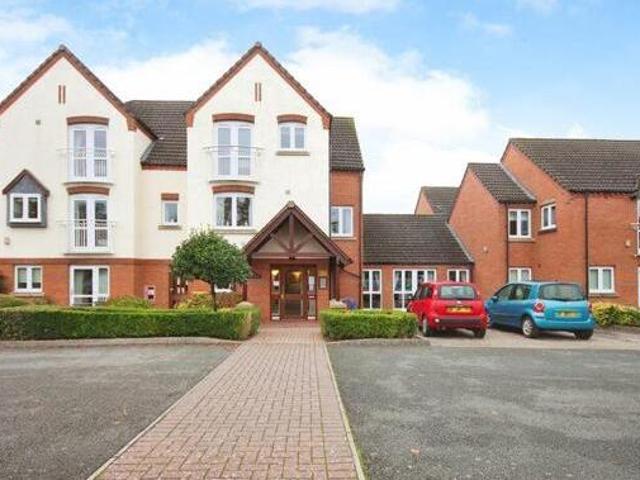 Knights Court, Kenilworth Road, 2 Bedroom Retirement